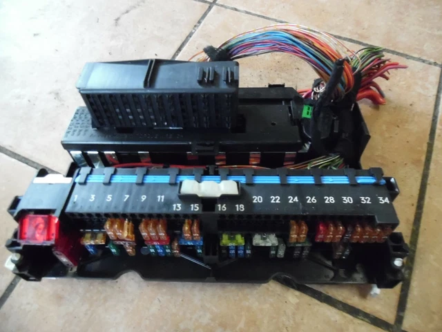 BMW 318I E46 fuse box relay box fuses 8387153 £18.32 - PicClick UK
