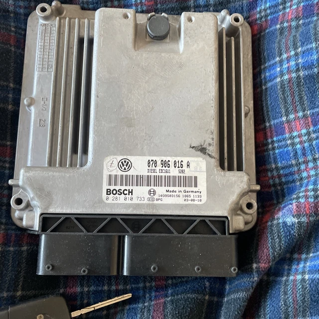VW TRANSPORTER T5 ENGINE CONTROL UNIT DIESEL ECU 070906016a 070906016 A ...