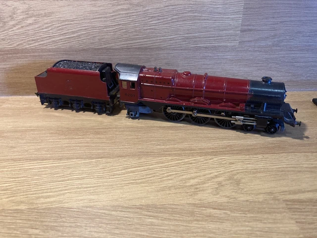 OO GAUGE TRIANG R50 4-6-2 Princess Elizabeth Locomotive And Tender 6201 ...