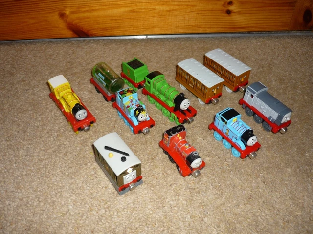 THOMAS THE TANK Engine Take N Play Die Cast Trains Bundle. £9.95 ...