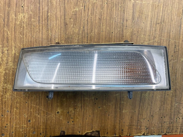 FORD FALCON AU XR6/XR8 Front Bumper Bar Indicator Light RHS $150.00 ...