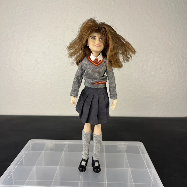 POUPÉE HARRY POTTER Barbie - Hermione Granger Mattel 2018 EUR 21,83 ...