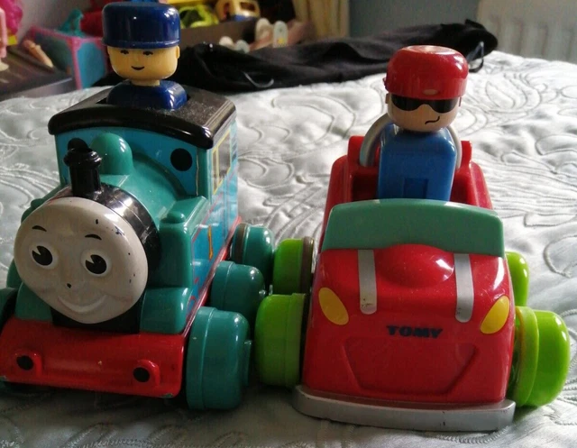 THOMAS THE TANK Engine a Fire Engine & Racing Driver Tomy & M&S PRESS ...