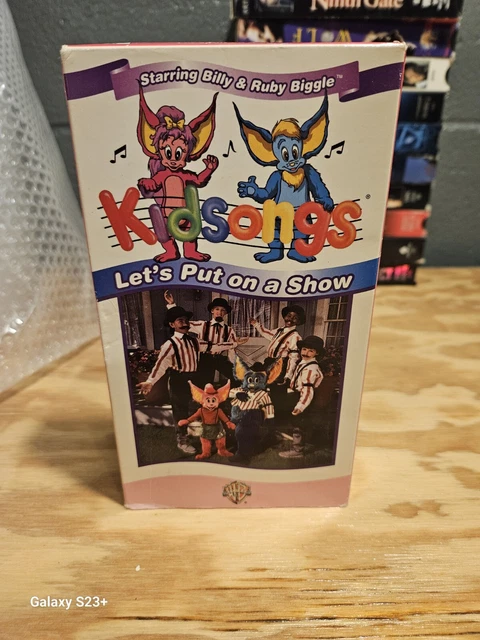 KIDSONGS LET'S PUT On A Show VHS, Warner Bros, Kidvision, TAP 1995 £15. ...