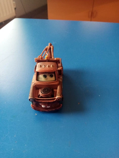 DISNEY PIXAR MOVIE Cars Diecast Tow Mater Toy Car £6.00 - PicClick UK