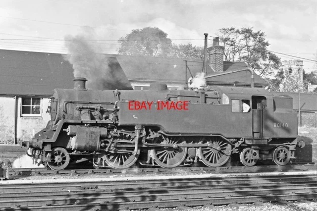 PHOTO BR Standard Class 4 Tank Loco No 80140 At Basingstoke 1960'S EUR ...