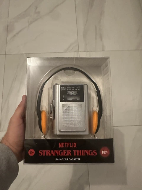 COFFRET STRANGER THINGS Baladeur Cassette Vierge Max Radio Casque ...