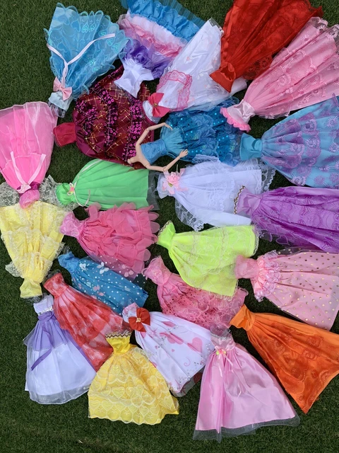 ANY 30 DRESSES+30 pair shoes@@PRETTY Popular Barbie Doll Sized Clothes ...