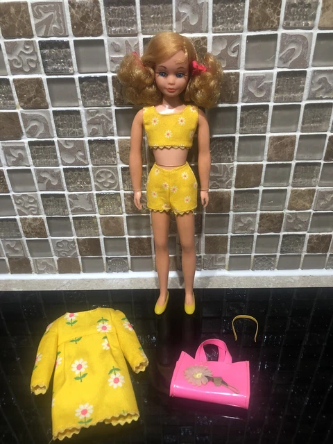 VINTAGE DRAMATIC NEW Living Skipper 1970 Wearing #1938 Beachy-Peachy ...