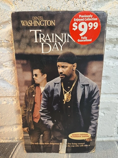 TRAINING DAY VHS 2001 (Ex-rental) Blockbuster Denzel Washington Ethan ...
