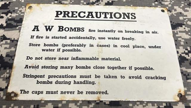 ANTIQUE WWII WW2 British Military Home Guard Aw Bombs Precautions ...