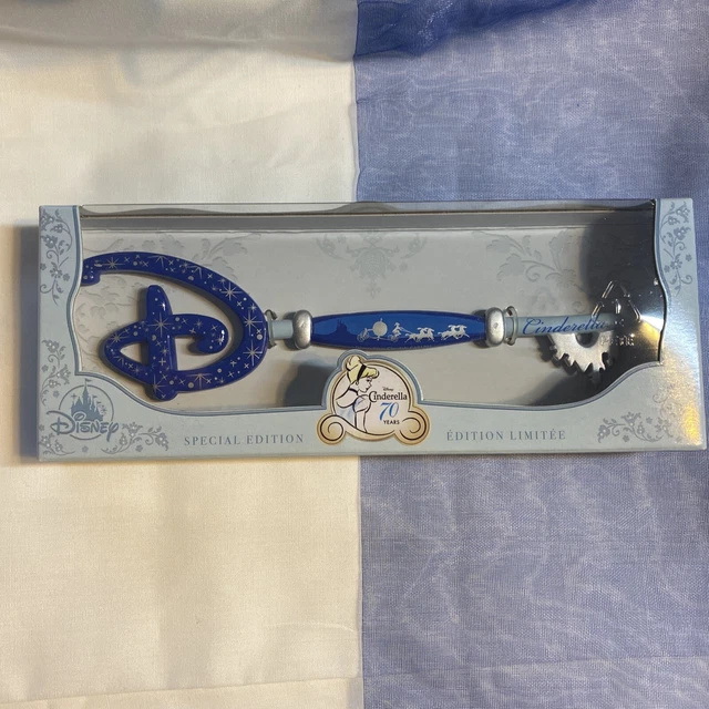 DISNEY STORE CINDERELLA 70th Anniversary Special Edition Collectible ...
