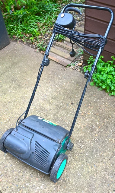 GARDENLINE ELECTRIC LAWN Rake with Fast Spinning Spring Tines £12.00 ...