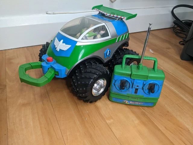 DISNEY PIXAR BUZZ Light-year Remote Control Car Dune Buggy Toy Story £ ...