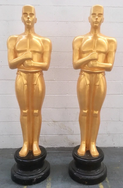 LIFE SIZE OSCAR Statues x 2. Hollywood awards movie props £395.00 ...