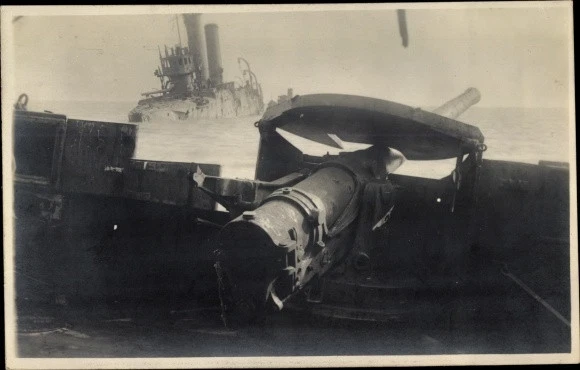 FOTO AK BRITISCHE Kriegsschiffe, HMS Sirius?, HMS Brilliant ...