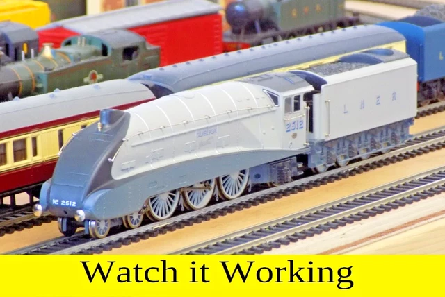 BACHMANN OO GAUGE Silver Fox A4 Class LNER 2512 Steam Locomotive EUR ...