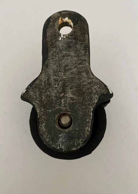 RAILWAY ORIGINAL CAST Iron Signal Wire Pulley GWR 3 Wheel £20.00 ...