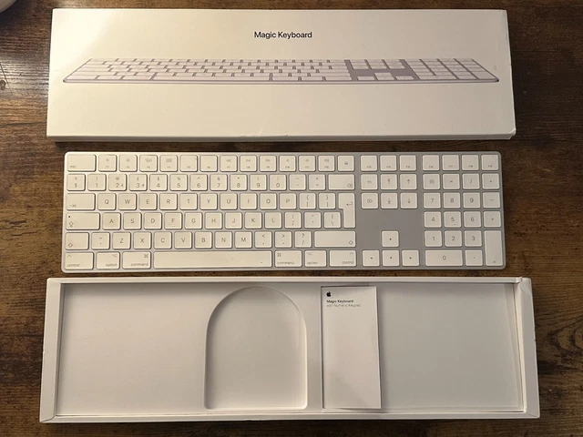 GENUINE APPLE MAGIC Keyboard A1843 With Numeric Keypad (UK British ...