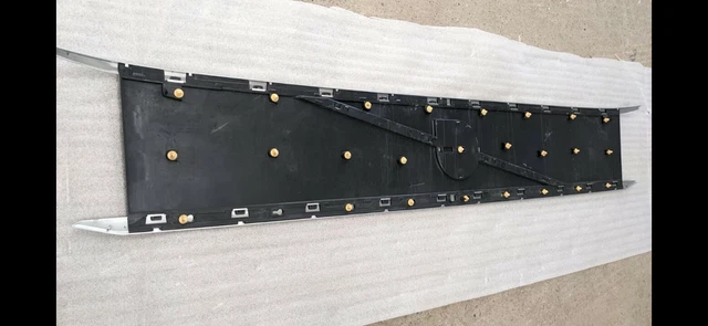 VOLVO FH4 FH Front Main Grill Panel Truck 2020 2021 Genuine 84222750 ...