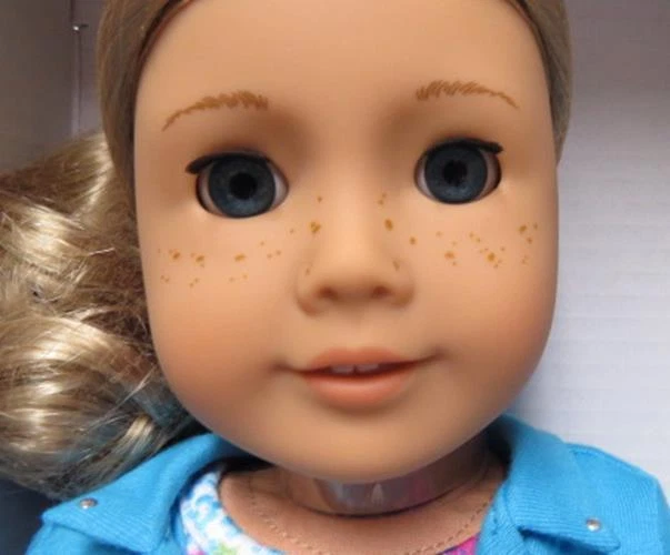 POUPÉE AMERICAN GIRL Truly Me #56 peau claire cheveux blonds yeux bleus ...