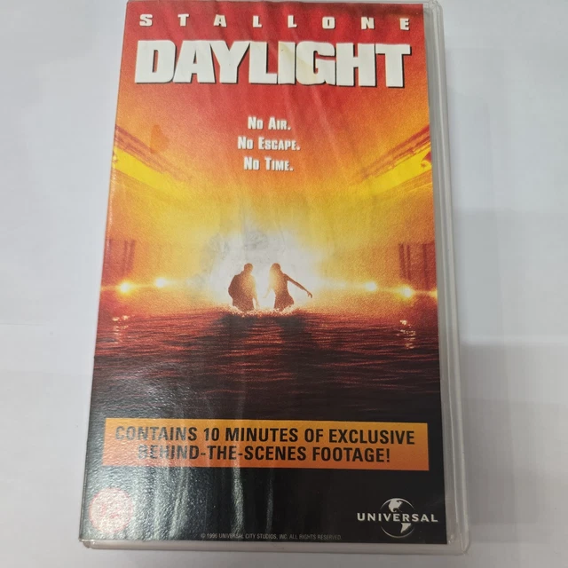 DAYLIGHT - VHS - Sylvester Stallone - 10 Minutes Of Exclusive Footage £ ...
