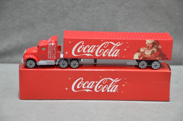 COCA COLA CHRISTMAS Truck Holidays American Lorry Santa Drinking Coke ...