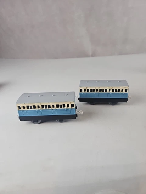 THOMAS & FRIENDS TOMY Plarail Trackmaster Skarloey Passenger Coach Set ...