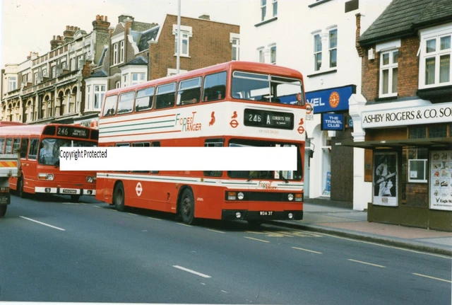 LONDON TRANSPORT BUS Colour Photograph Leyland Titan T 1128 WDA 3T Rte ...