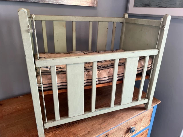 1950S TOY TRI-ANG COT 1950's WITH VERY RARE ORIGINAL TICKING MATTRESS ...