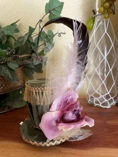 MINI TOP HAT Mad Hatter Green with Pink Flower and feathers CLIP ON ...