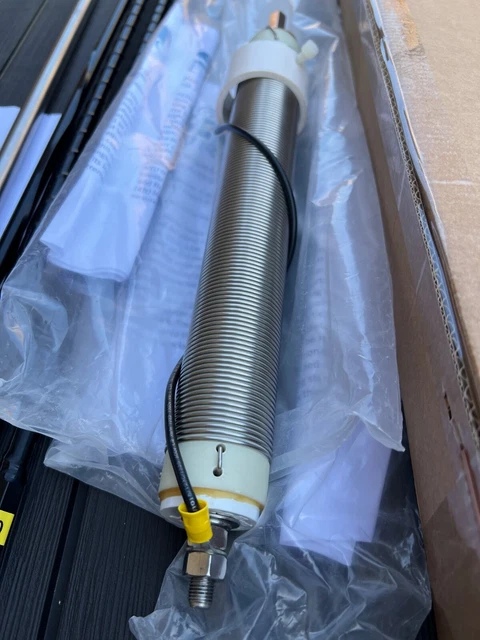 HF AMPRO WHIPS with wolf river coil and 17 foot telescopic whip ...