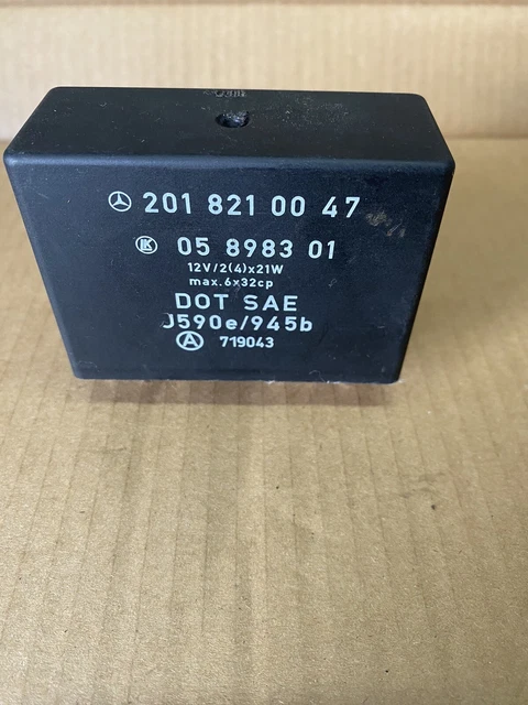 MERCEDES BENZ W201 W124 Indicator Hazard Relay £25.00 - PicClick UK