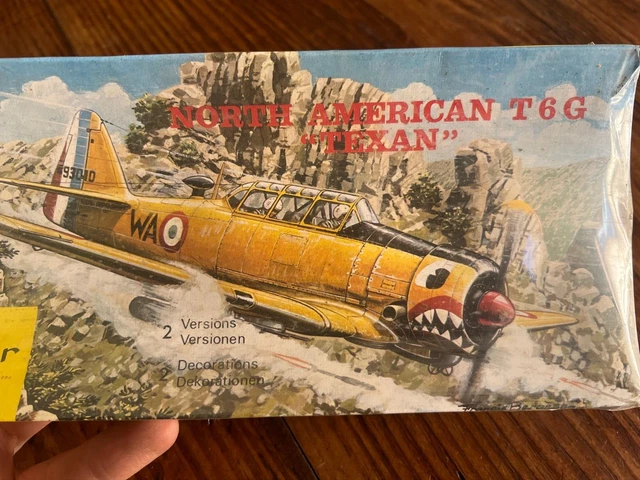 BOITE MAQUETTE AVION Airplane Model Box Heller North American T6G Texan ...