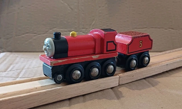RARE BRIO THOMAS The Tank Engine & Friends Wooden Train - James With ...