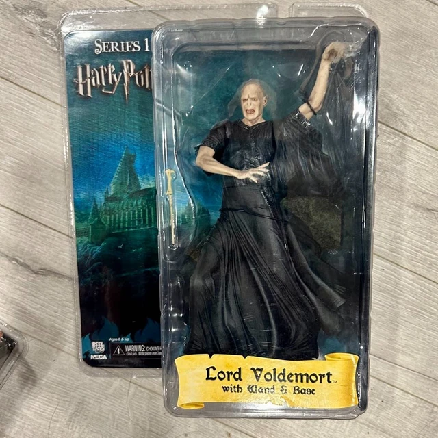 NECA HARRY POTTER Lord Voldemort 7" Action Figure, Series 1 $60.00 ...