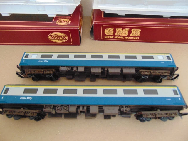G M R (Airfix) ~ 54201-8 1st Class MK2 (B.R. Blue) Coach x 2 ~ OO Gauge ...