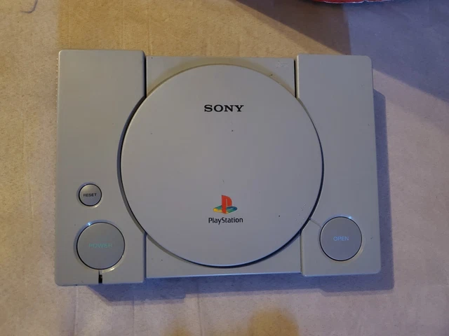 SONY PLAYSTATION 1 Model SCPH-5501-PS1 Original Box Includes 4 Games ...