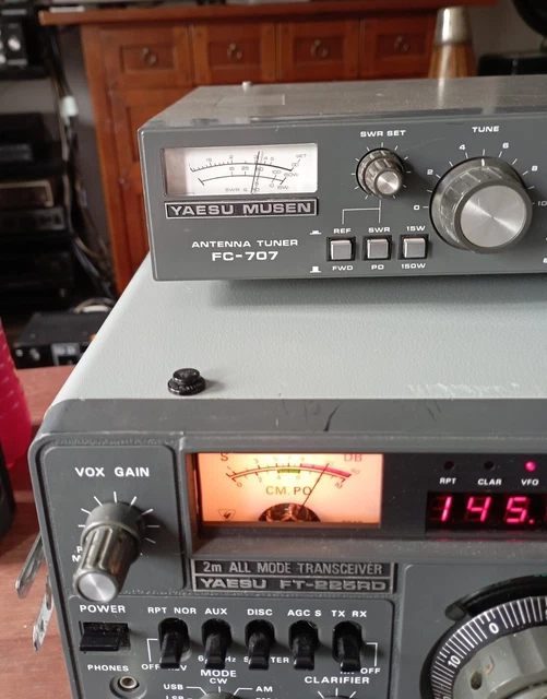 TRANSCEPTOR MULTIMODO YAESU.FT-225RD, VHF 2M. EUR 218,04 - PicClick ES