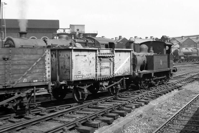 PHOTO BRITISH RAILWAYS Steam Locomotive Class P at Brighton shed in ...