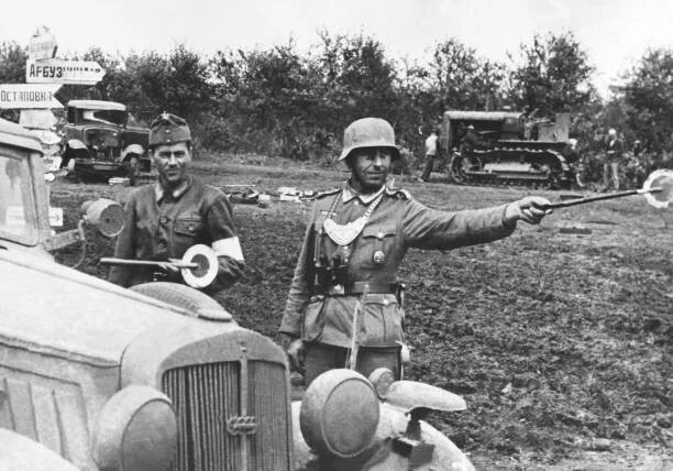 SOLDATEN PANZER TANK WK2 WW2 Militär Krieg 3 Reich Ostfront Weltkrieg ...