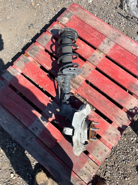 RANGE ROVER EVOQUE 2015/2018 Drivers Right Front Strut Suspension GJ32 ...