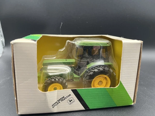 ERTL JOHN DEERE Utility Traktor Modellauto OVP EUR 24,99 - PicClick DE