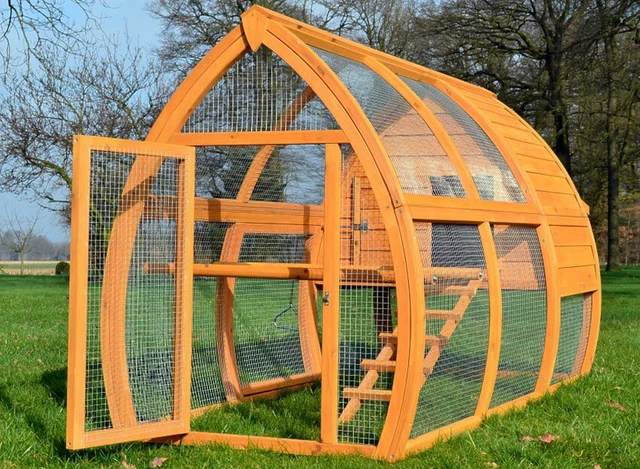 CHICKEN STABLE AVIARIES house free-running enclosures poultry small ...
