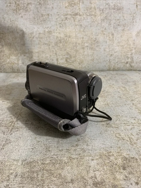 JVC MINI DV Camcorder Mini Screen GR-D826EK Video Camera $30.65 - PicClick CA