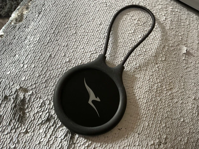 QANTAS CHAIRMAN’S LOUNGE Q Bag Tag – Unused Exculsive members only $495 ...