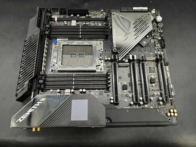 ASUS ROG ZENITH II EXTREME Alpha TRX40 E-ATX AMD Threadripper 3000 ...