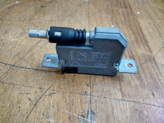 Audi Tt Mk1 8n 18t 1998 2006 Modulo Antenna 8n8 035 225 Eur 1754 Picclick It 