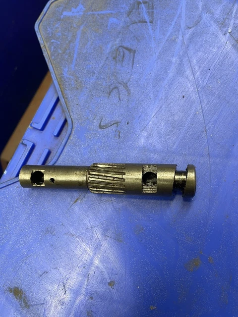 AJS MATCHLESS SINGLE Oil Pump Drive Gear Spindle Plunger G3 G80 16 18 ...