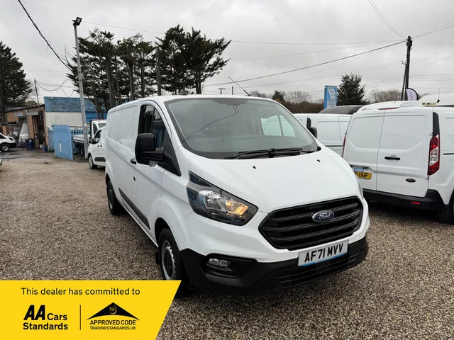 FORD TRANSIT CUSTOM 300 LEADER P/V ECOBLUE AIR CON 73K MILES * WET BELT ...